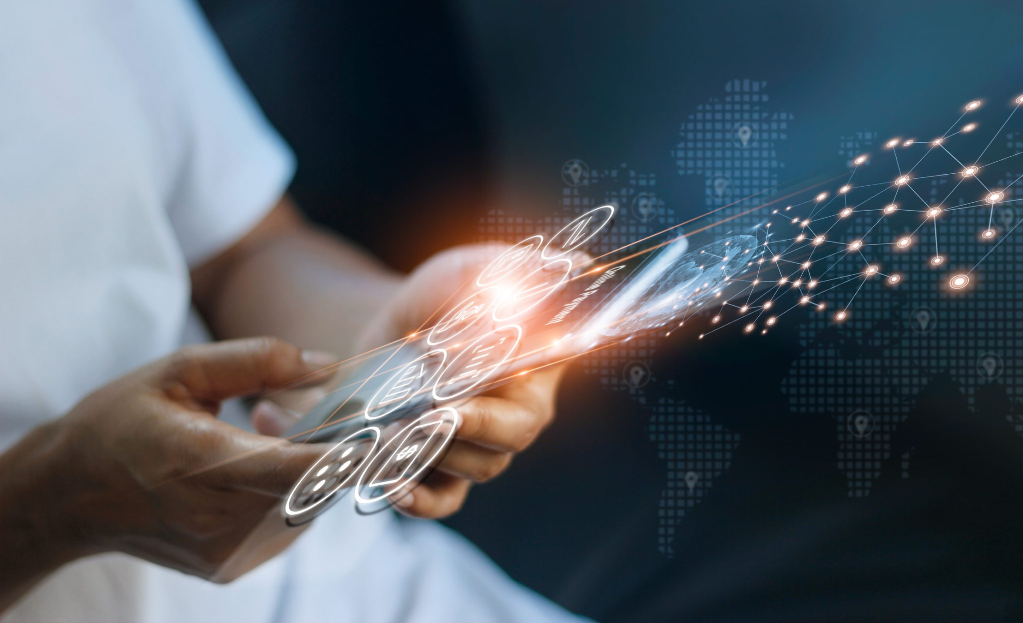 How a Business IP Phone Service Can Improve Communications