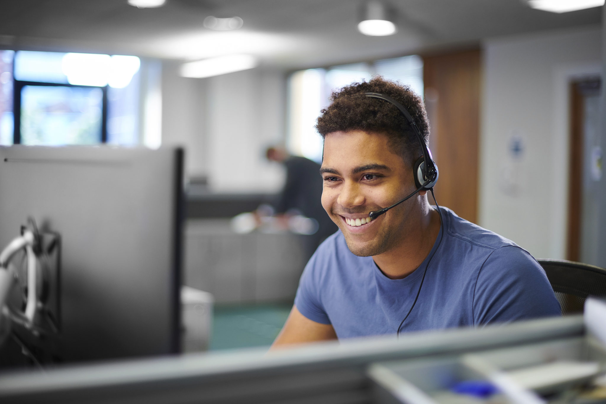 What Is a Virtual Telephone Receptionist? And Why Do I Need One?